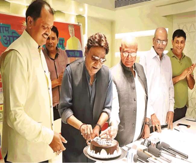 अमिताभ का बर्थडे मना बोले शब्‍बीर कुमार -फिर लौटेगा संगीत का स्वर्णिम ...