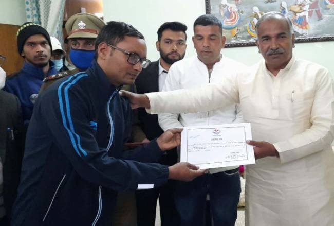 आम बजट से होगी देश की तरक्की : पांडेय - Cabinet Minister Arvind Pandey ...