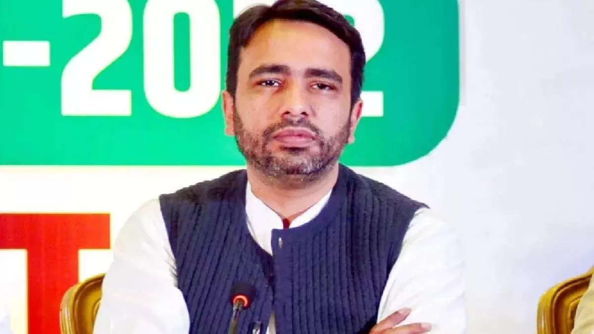 UP Politics : जयंत चौधरी का बड़ा बयान, बोले- परिस्थितियों के कारण लेना पड़ा भाजपा के साथ गठबंधन ...