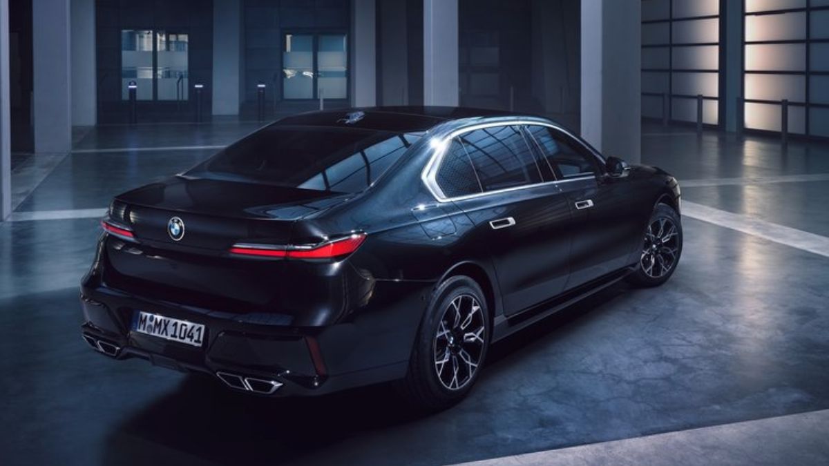 BMW 7 Series Protection: गोलियों की बौछार हो या बम की मार, सब झेल लेगी ...