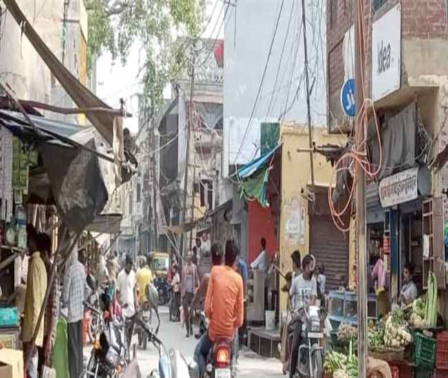 Amroha market : अमरोहा में अब साप्ताहिक बंदी में भी खुलेंगे बाजार, डीएम ...