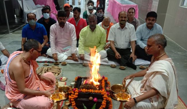 गदरपुर में कैबिनेट मंत्री ने किया अक्षय पात्र किचन का शुभारंभ - Cabinet ...