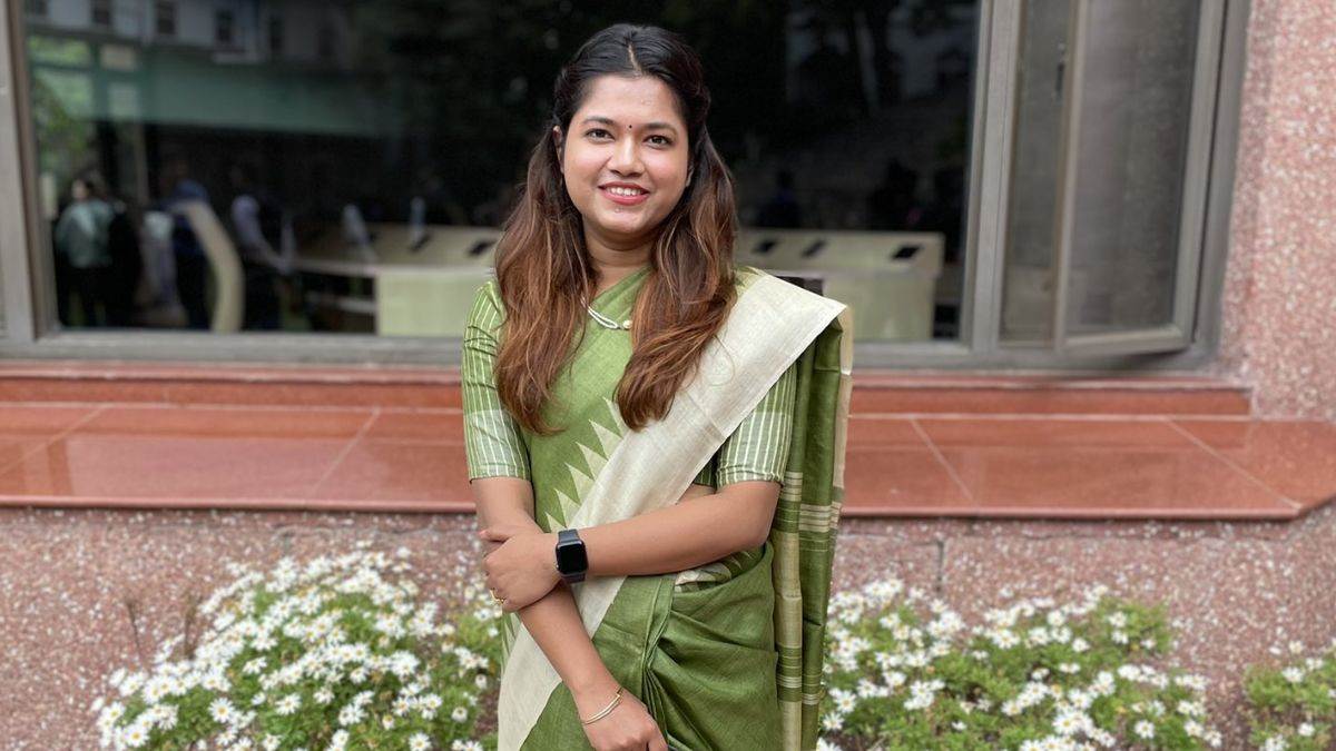 Success Story: IIT से ग्रेजुएट सिमी करन ने पहले प्रयास में ही क्लीयर की ...