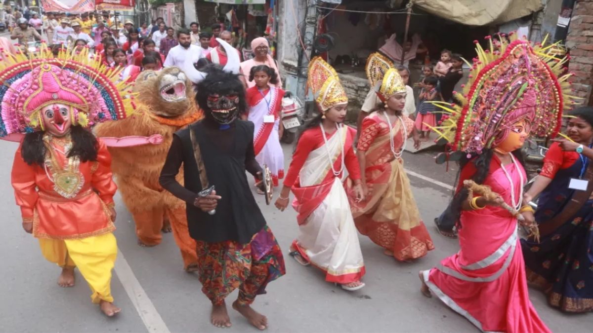 काशी में बसता है मिनी बंगाल, कोलकाता के बाहर वाराणसी में दिखते हैं सबसे ...