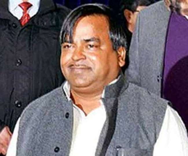 Gayatri Prasad Prajapati Case: तीन साल में दो गुणा हो गई थी सिंडीकेट की ...