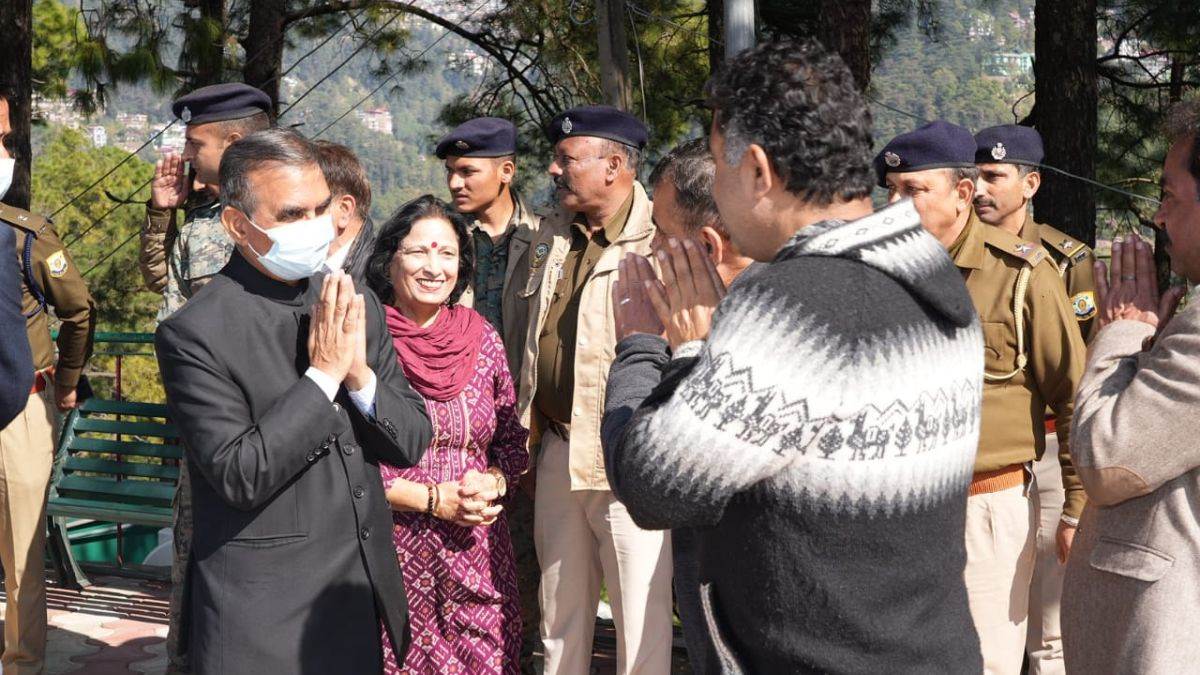 Shimla पहुंचे CM सुक्खू ने बालिका आश्रम में बच्चों संग मनाई दिवाली, कहा ...