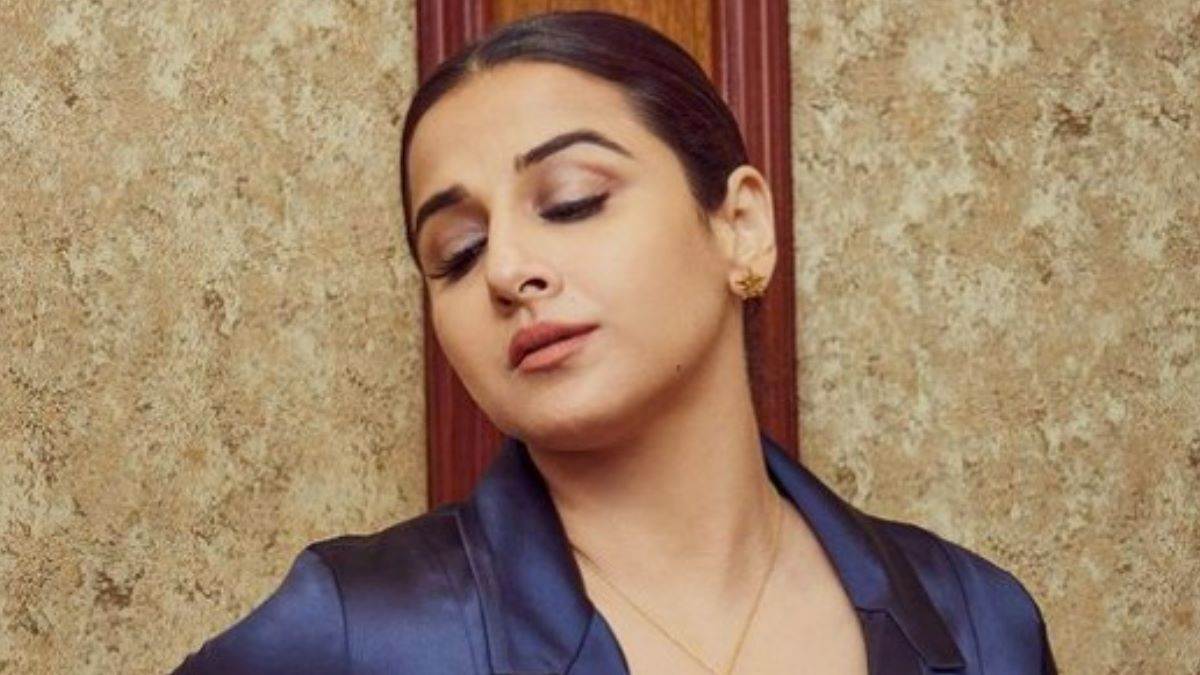 Vidya Balan: पार्टी में इस शख्स ने खींचा विद्या बालन की साड़ी का पल्लू, वीडियो सामने होते ही ...