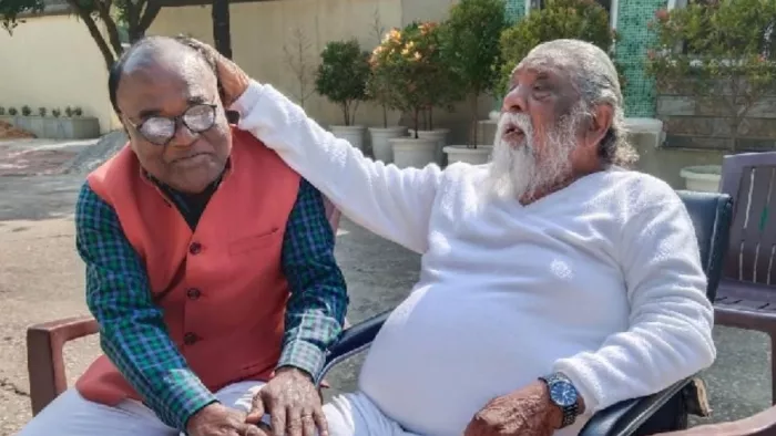 Jharkhand News: झामुमो से नजदीकियां बढ़ा रहे लोबिन हेंब्रम, क्या BJP को ...