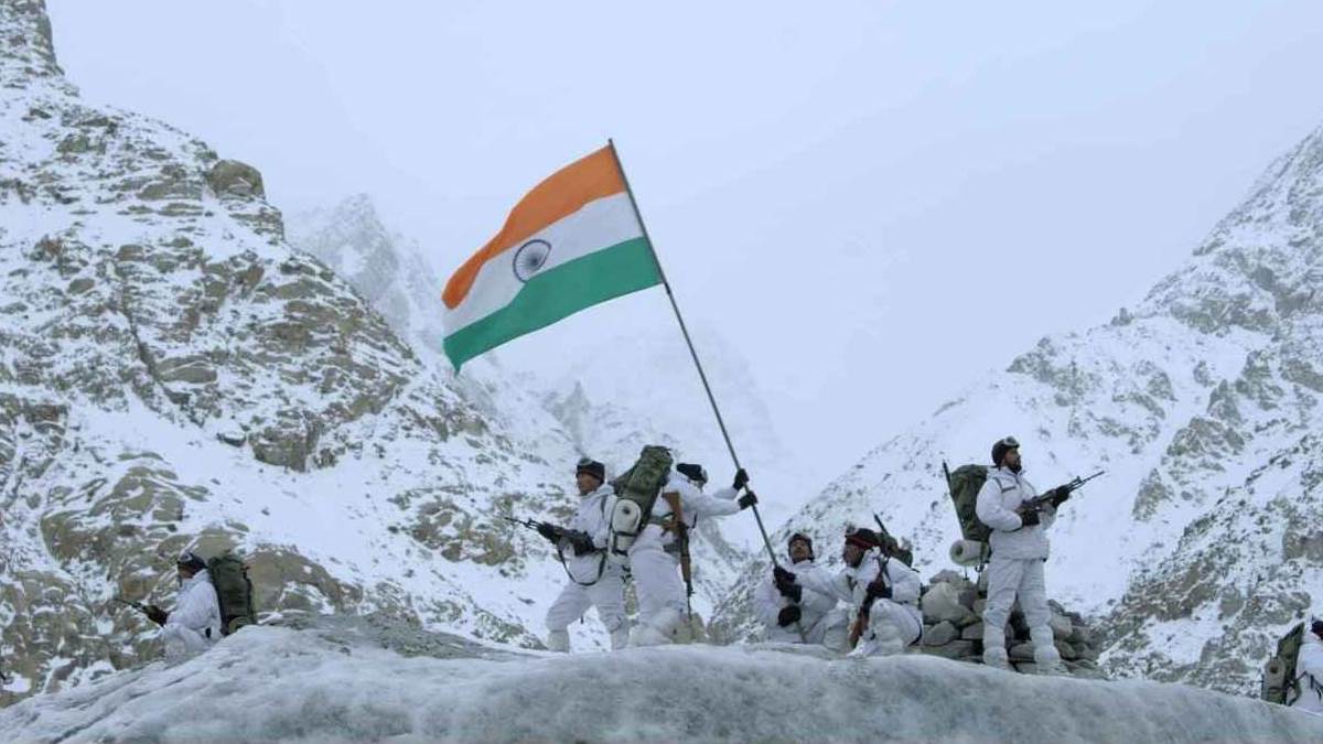 Siachen Day: वीरों का मान बढ़ाने उनके घर तक पहुंची सियाचिन ग्लेशियर की ...