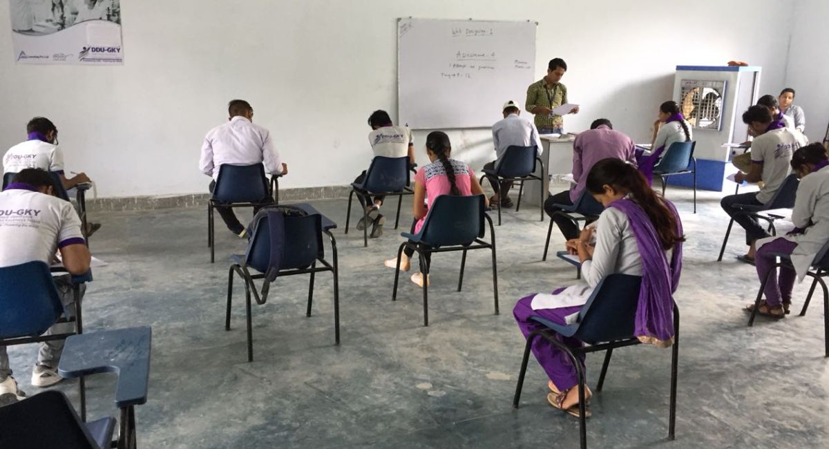 UP Skill Development Mission : अब डेढ़ घंटे का प्रतिदिन मिलेगा ...