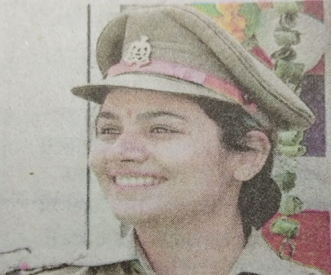 मेरठ में महिला थाना प्रभारी मोनिका जिंदल के एक लाख मांगने पर बिगड़ी थी ...