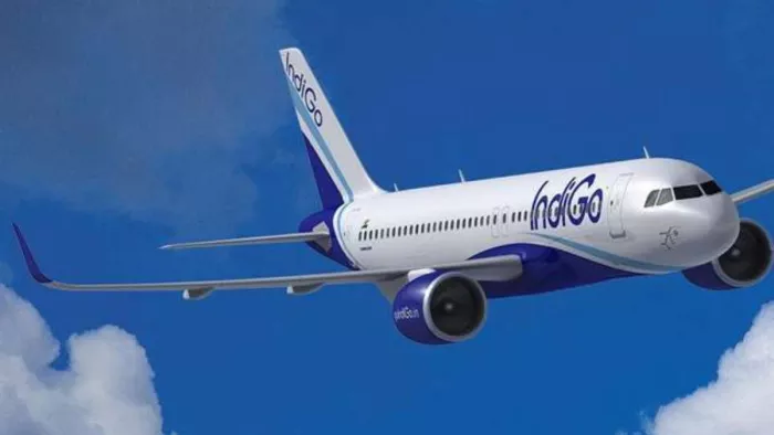 अमृतसर में ब्लैकआउट के बाद IGI Airport पर हलचल, इंडिगो की दिल्ली-अमृतसर ...