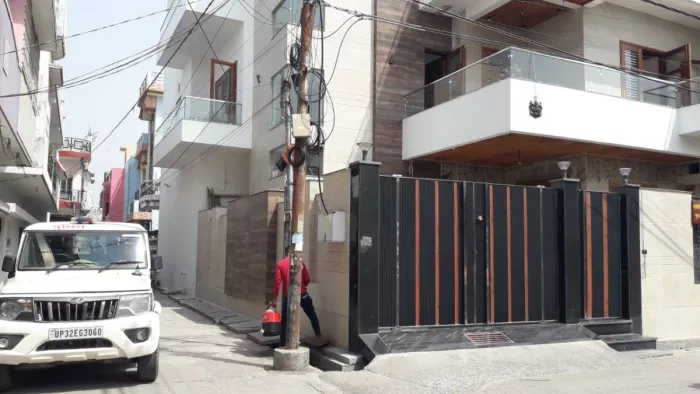 Ed Raid In Bijnor: उत्तराखंड पेपर लीक मामले में आरोपित के घर पहुंची टीम, पत्नी से पूछताछ, बैंक ...