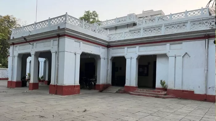 Bettiah ki kothi: बेतिया की कोठी अब हुई यूपी सरकार की, बनेगा स्पेशल ...