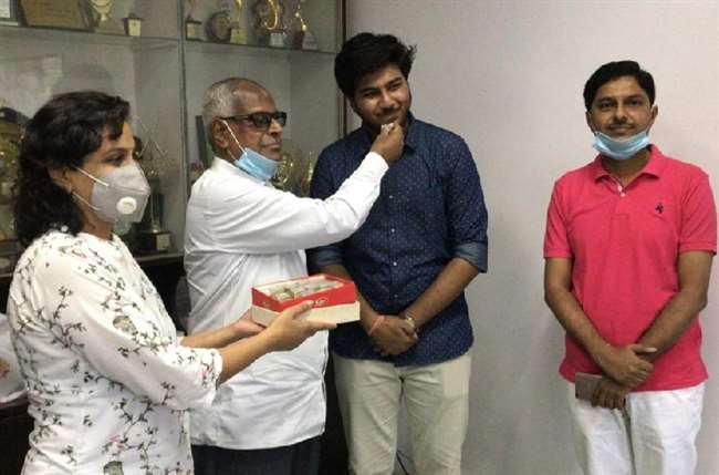 CBSE Board Class 12th Results 2020 रामपुर में डीएमए के शिवांश ने किया ...