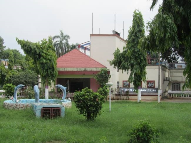 राउरकेला क्लब व इंडो जर्मन क्लब का बार रूम व शराब का स्टॉक सील - Bar ...