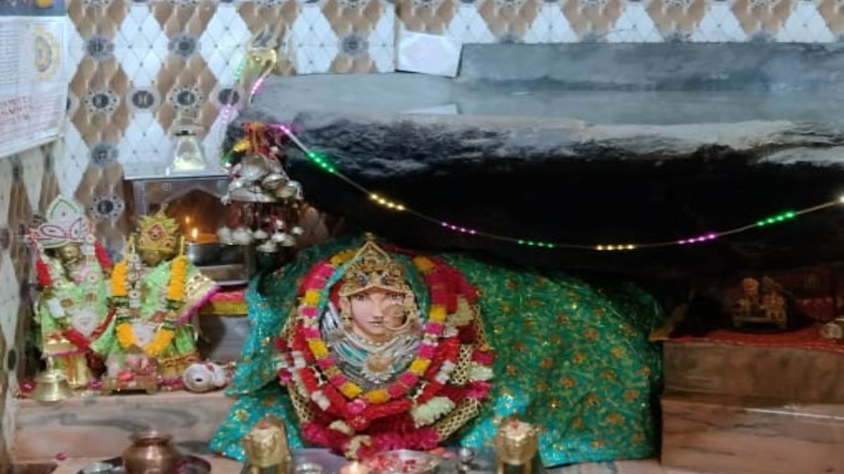 Kunal Pathri Temple: यहां गिरा मां सती का कपाल और नाम पड़ गया कुनाल पत् ...