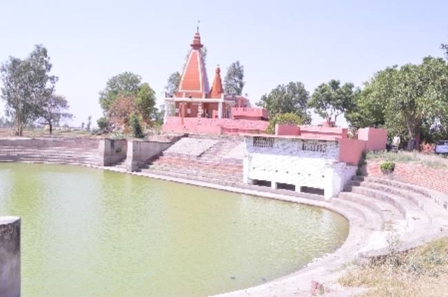 करनाल के कारसा गांव से धर्मनगरी में पांडवों के साथ युद्ध के लिए दाखिल ...