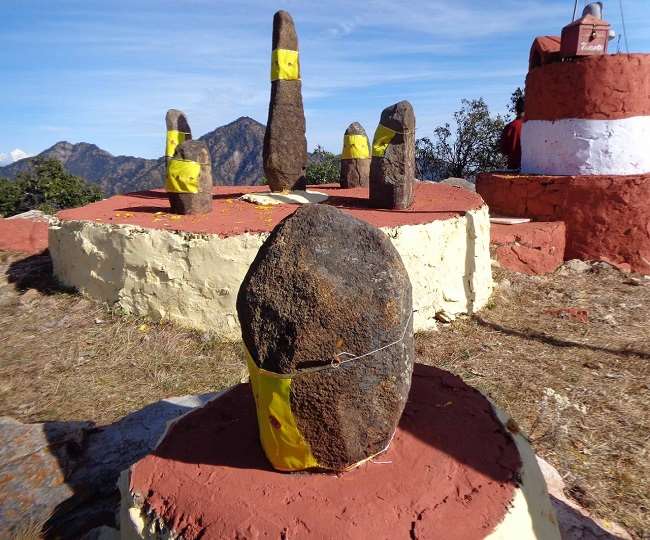 अज्ञातवास के दौरान द्रोणगिरि के ब्रह्म पर्वत पर पांडवों ने गुजारे थे ...