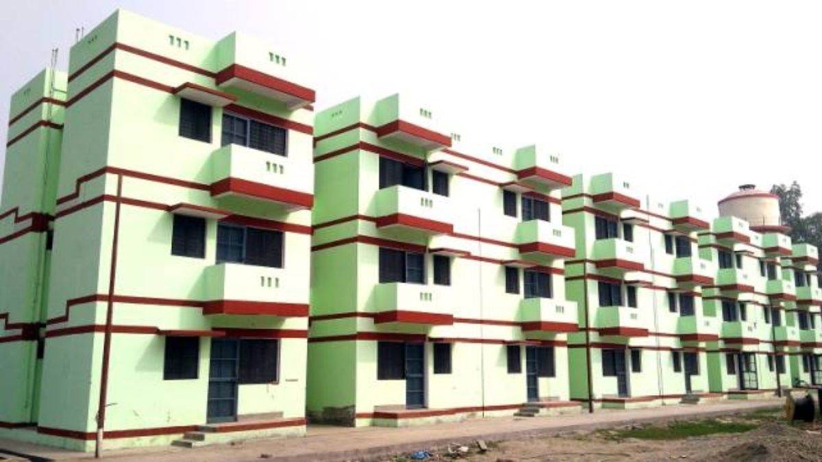 गोरखपुर में आसरा आवास योजना में अव्यवस्था की जांच शुरू, मुख्यमंत्री कार्यालय ने मंडलायुक्त से ...