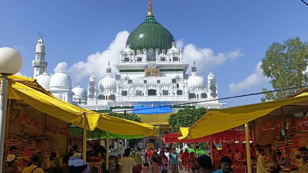 Deva Mela 2022: शहनाइयों की मधुर ध्वनि के बीच देवा मेला का शुभारंभ आज ...