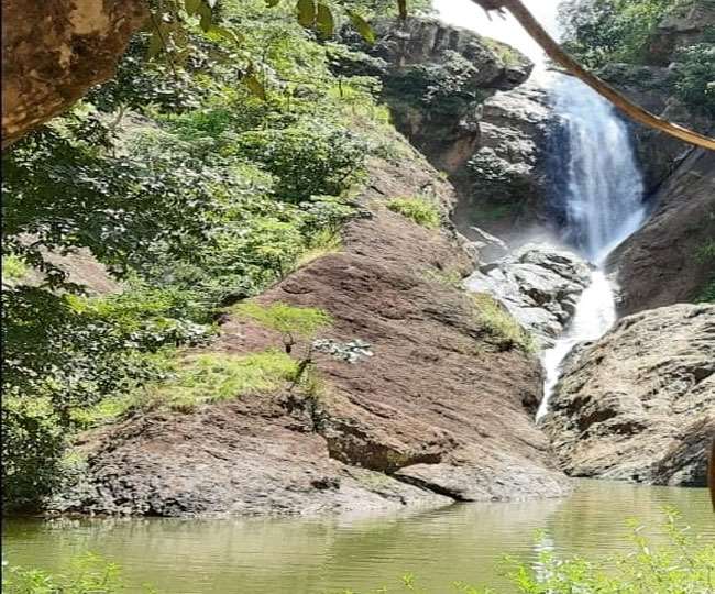 मकर संक्रांति पर तिरू फॉल में 24 साल से लग रहा ऐतिहासिक मेला, जमा होती ...