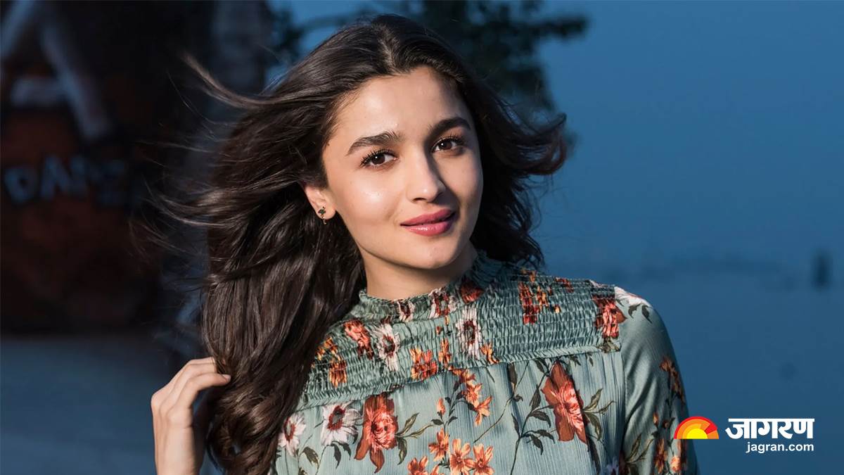 आलिया भट्ट Alia Bhatt - Alia Bhatt Profile Hit Movies Debut Movie ...