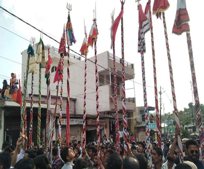 स्यालदे बिखौती कौतिक में जीवंत हो उठी देवभूमि की गौरवशाली परंपरा ...