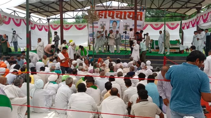 खेदड़ मामले में किसान बोले, जब तक युवा रिहा नहीं होंगे तब तक मृतक के शव ...