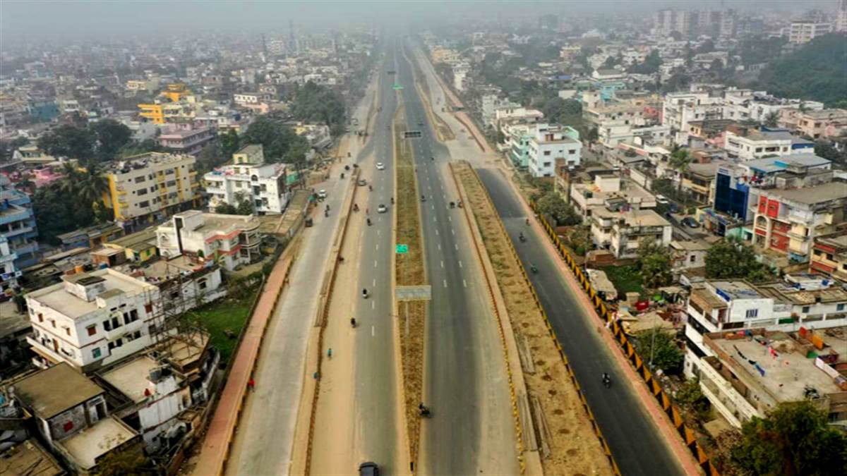 Patna News: पटना के अटल पथ पर दिल दहलाने वाला हादसा, इस सड़क पर चलें तो ...