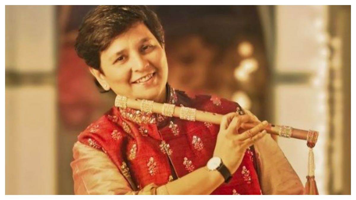 Falguni Pathak Song: आ गया गरबा क्वीन का नया गाना, 'वसालड़ी' में फाल्गुनी पाठक को देख झूम उठे ...