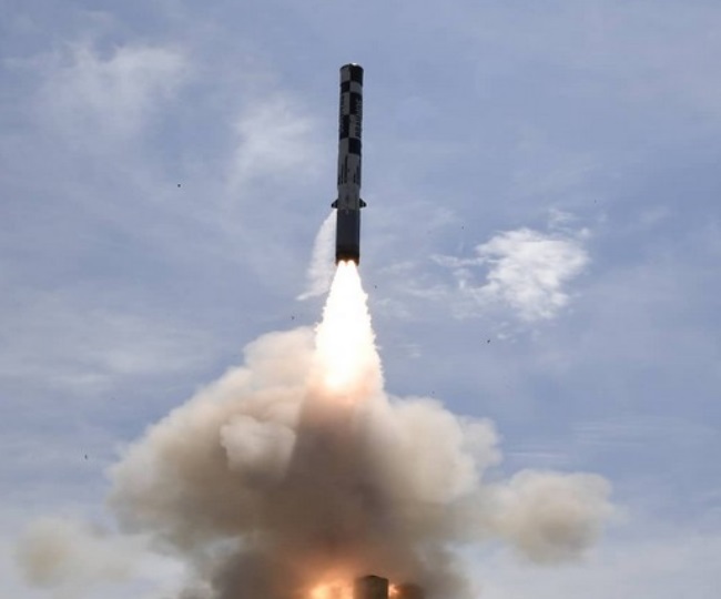 INS Arihant Ballistic Missile Test: पनडुब्बी आईएनएस अरिहंत से बैलिस्टिक ...