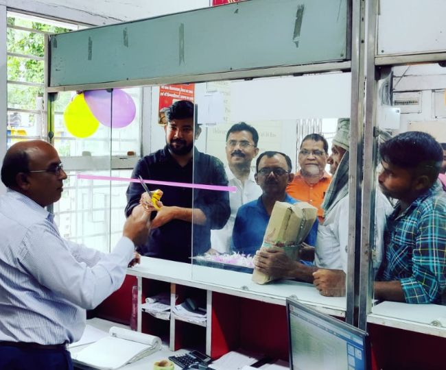 Indian Post: अब वाटरप्रूफ पैकिंग के साथ देश-विदेश भेजे अपना पार्सल ...