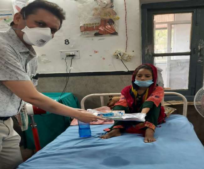 जम्मू के डाक्टर संजीव ढिंगरा कैन किड्स की मदद से कैंसर पीड़ित बच्चों को ...