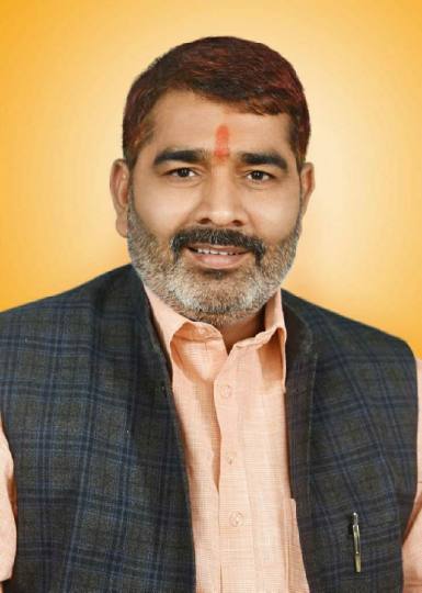 जनता व किसानों को गुमराह करने आए थे अखिलेश: सहजानंद - Akhilesh came to ...