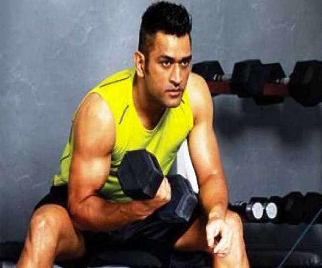 MS Dhoni : धोनी ने अपनी तस्वीर पोस्ट कर बताया कैसे रहते हैं वह फिट - MS ...