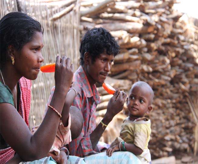 पाकुड़: पहाड़ पर नहीं ठहर रही पहाड़ियों की जवानी, इस गांव में 40 पार के ...