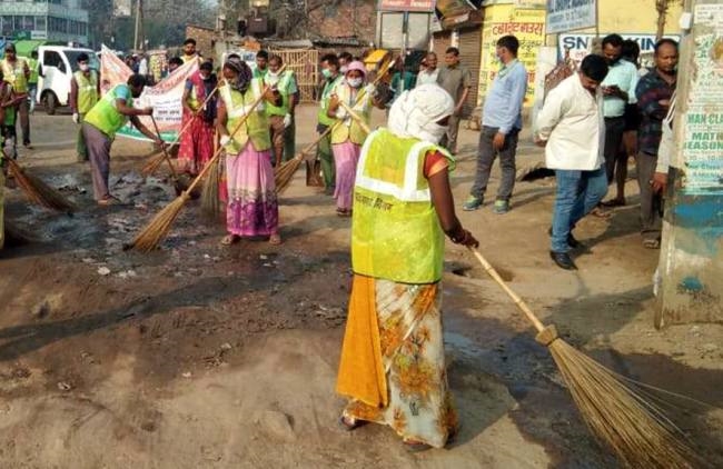 वन ड्रीम, पटना क्लीन के तहत शहर की सफाई - Cleaning of the city under ...