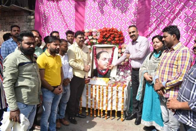 देश में फैली असमानता को दूर करने के लिए डा. आंबेडकर ने किया विशेष ...