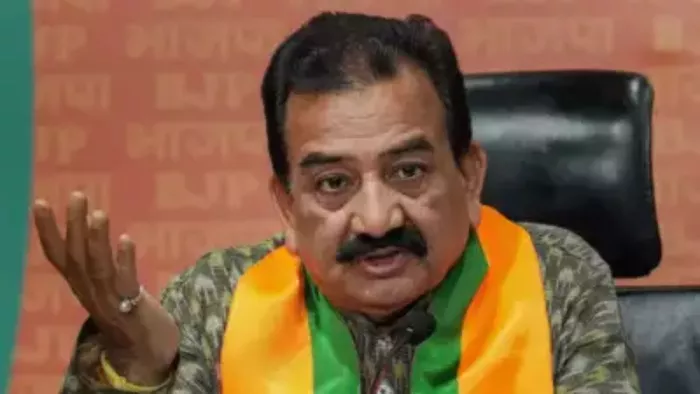 BJD के पूर्व सांसद प्रभास कुमार सिंह भाजपा में हुए शामिल, पार्टी छोड़ने ...