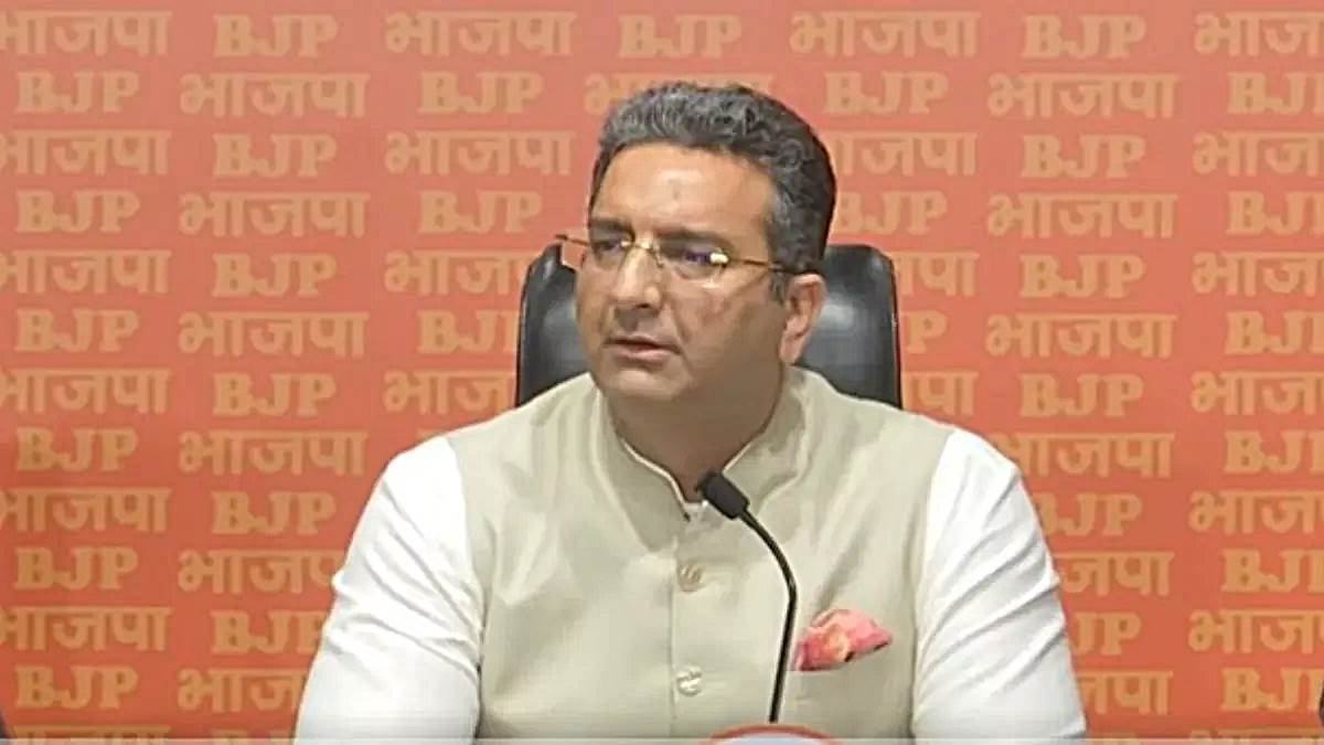 'कानून से ऊपर कोई भी नहीं', बीजेपी नेता गौरव भाटिया ने रॉबर्ट वाड्रा पर ...