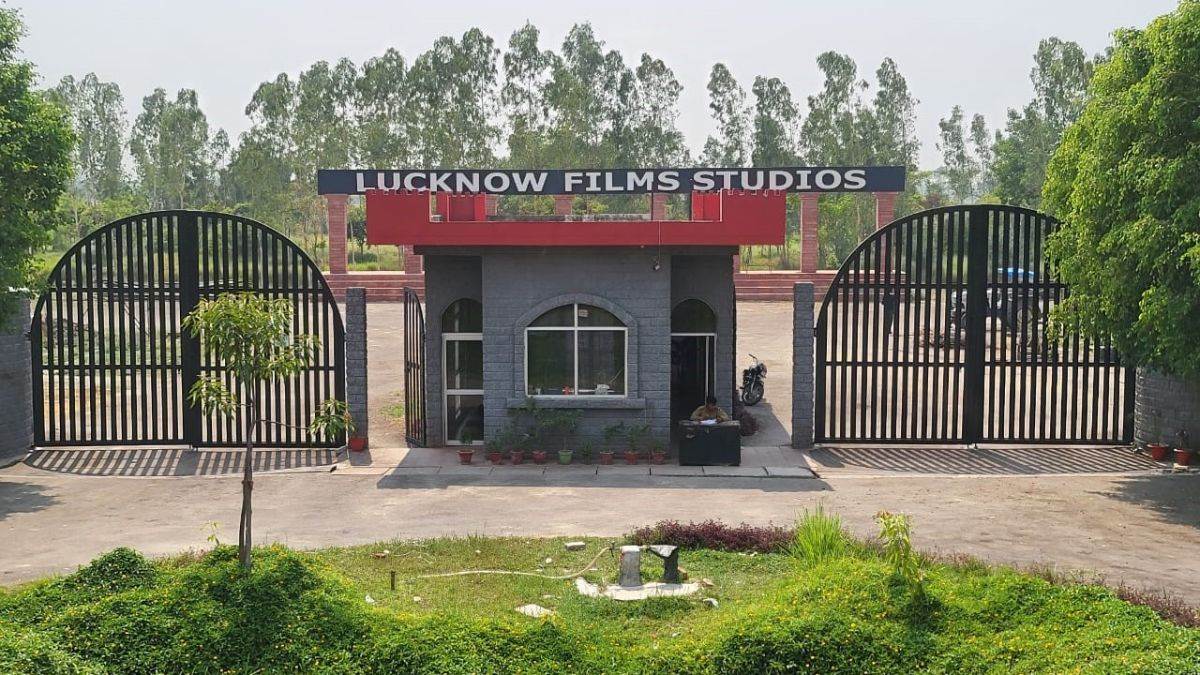 मुंबई क्यों, अब तो लखनऊ आएंगे सितारे, तैयार हो रहा रियल लोकेशन वाला फिल्म स्टूडियो; कई को मिलेगा ...