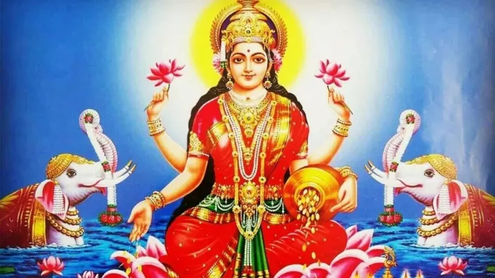 Dhan Prapti Mantra: शुक्रवार को पूजा के समय करें इन मंत्रों का जाप, चंद ...