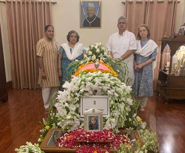 कोरोना को हराकर मौत से हार गईं पूर्व राष्ट्रपति शंकर दयाल शर्मा की ...