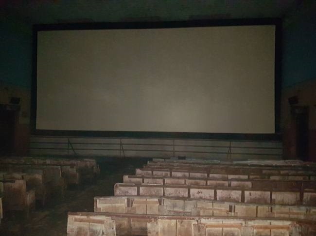 सिम्बा आज तोड़ेगा सिनेमाहाल का ताला थप्पड़ गूंजेगा - Simba will break ...