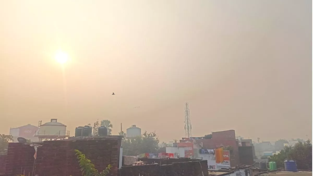 Gorakhpur Weather Update: पछुआ हवाओं ने थामा धूप का तेवर, गिरा पारा, जानें- कैसा रहेगा अगले दो ...