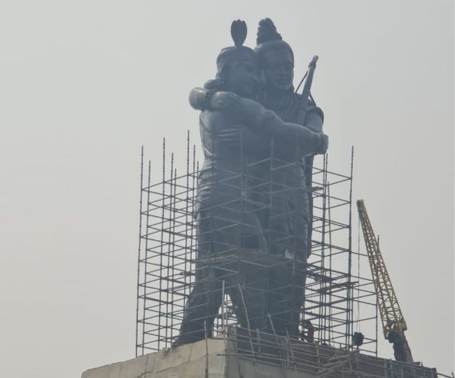 प्रयागराज के ऐतिहासिक श्रंग्वेरपुर धाम में 51 फीट ऊंची मूर्ति बताएगी ...