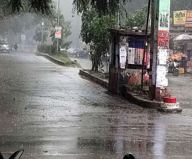 Jharkhand Weather Report रांची समेत कई जिलों में बारिश पारा गिरने से ...