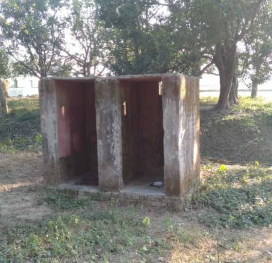 महज 50 फीसद शौचालय बनाकर कर दिया ओडीएफ - Village becomes ODF, toilet ...