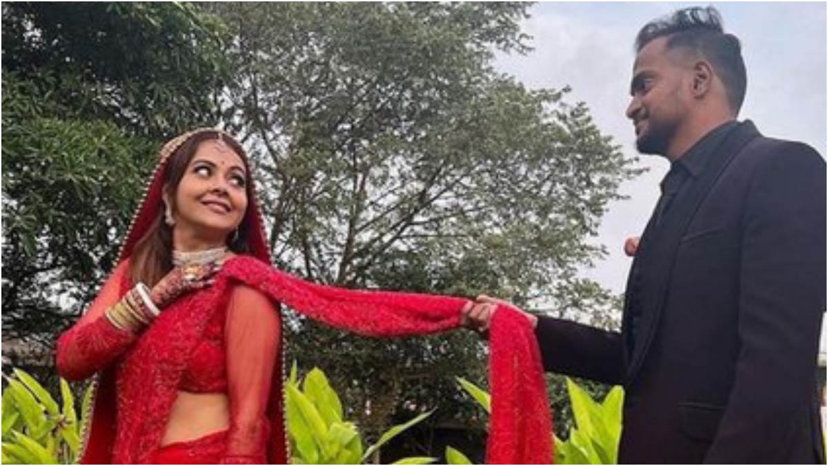 Devoleena Bhattacharjee की शादी होते ही पता चल गया की 'रसोड़े में कौन था?' यकीन नहीं तो खुद ही ...